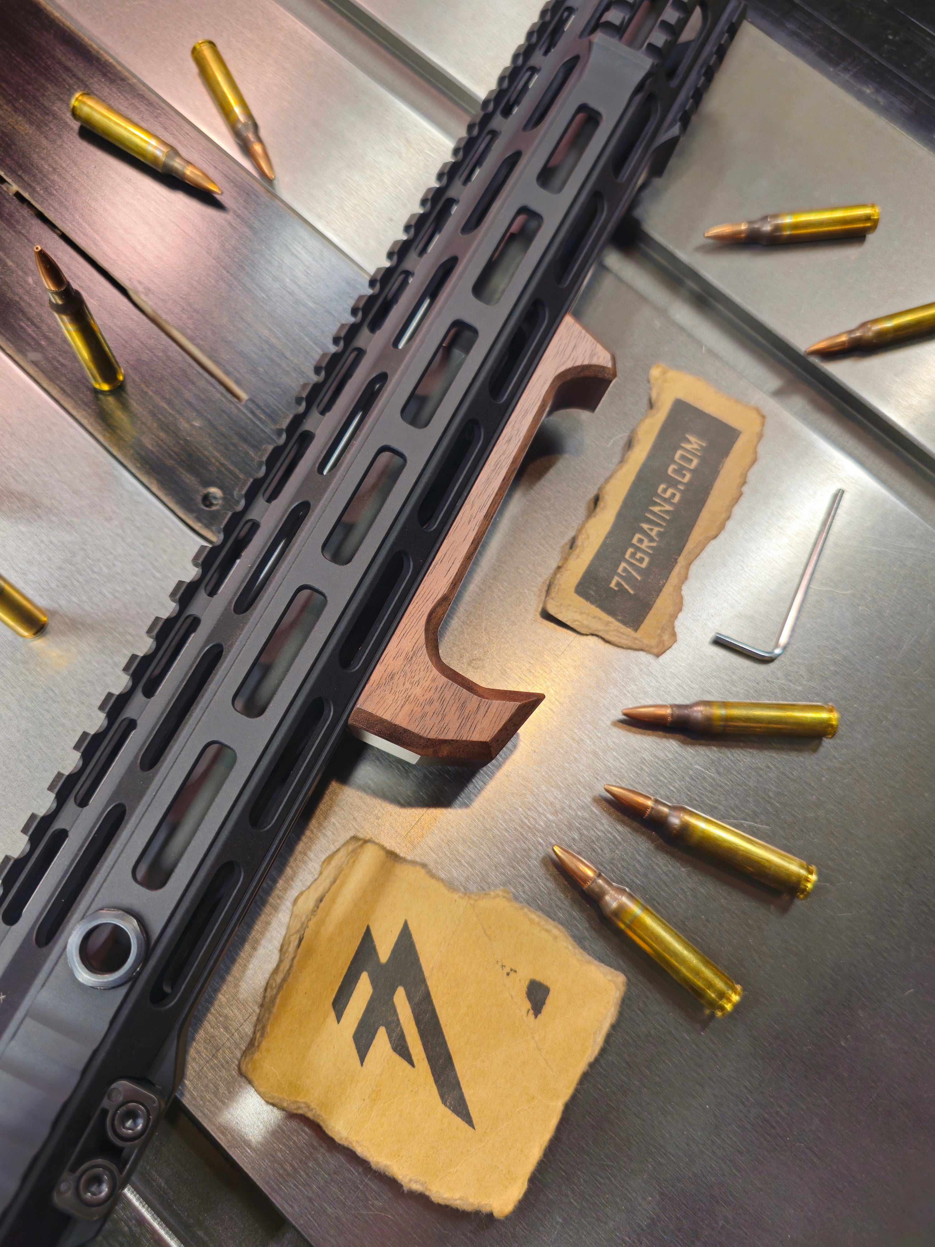 Wood AR15/M4 mlok and keymod rail covers and grips – 77 GRAINS